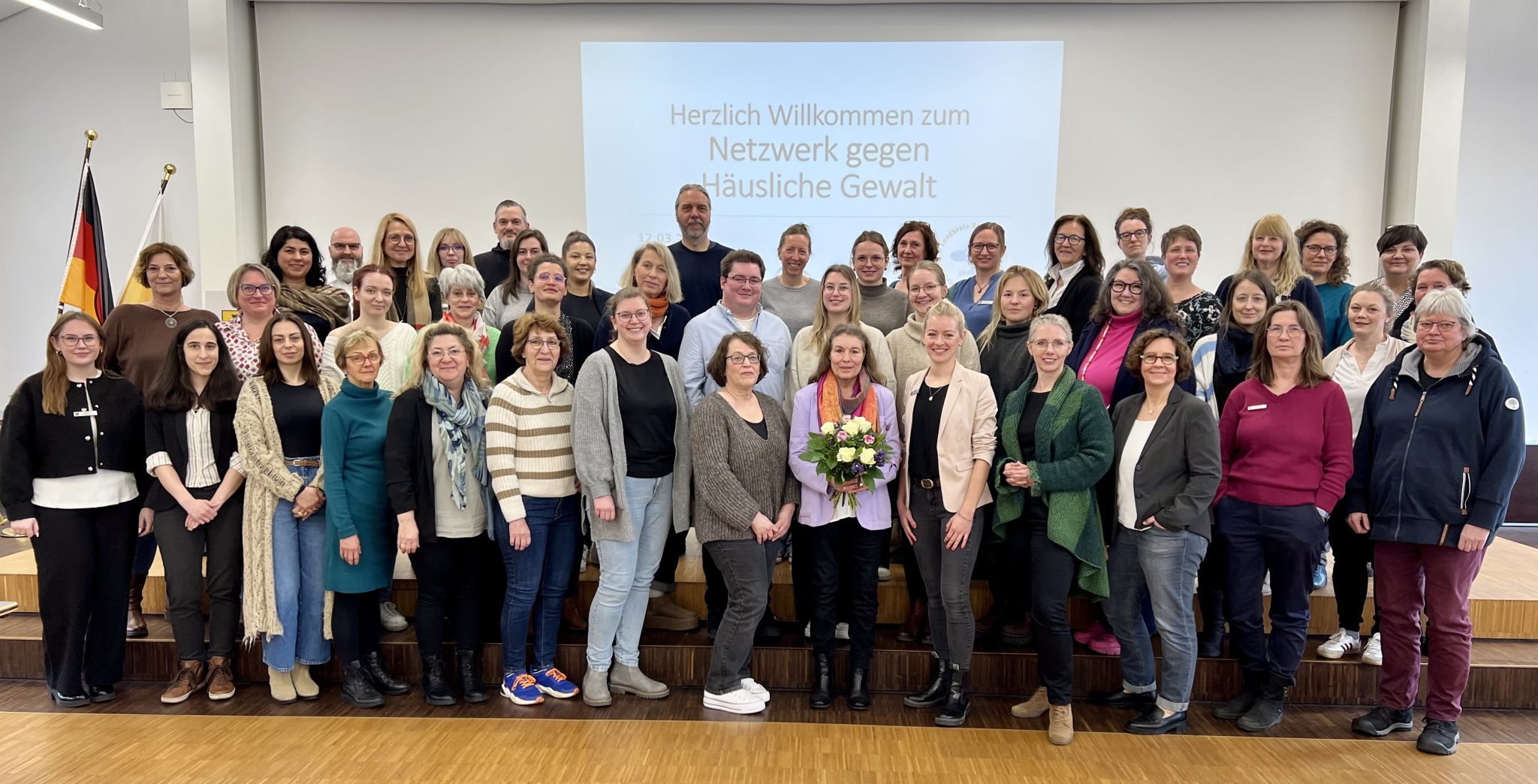 StoP – Stadtteile ohne Partnergewalt e.V. – dem bundesweiten Projekt ...